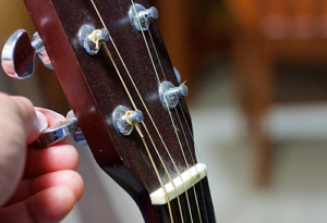 How To Tune a 6 String Guitar- A Guide By Zager - Zager Guitar Blog